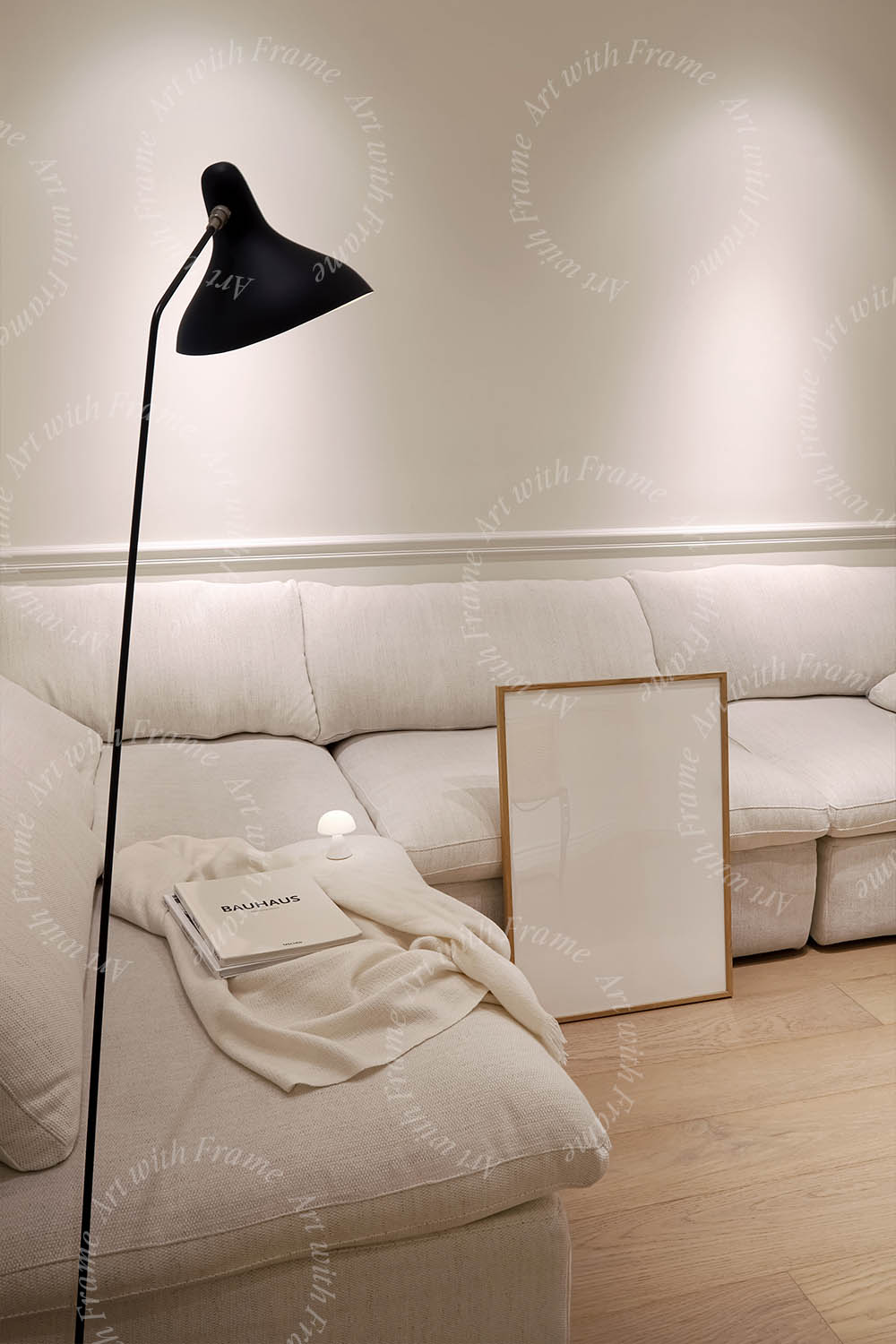 Frame Mockup 164